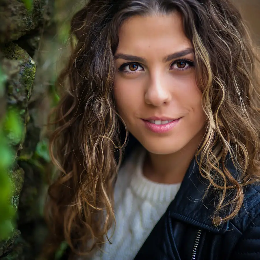 Acordes de MIRIAM RODRÍGUEZ para Guitarra, Piano y Ukelele.